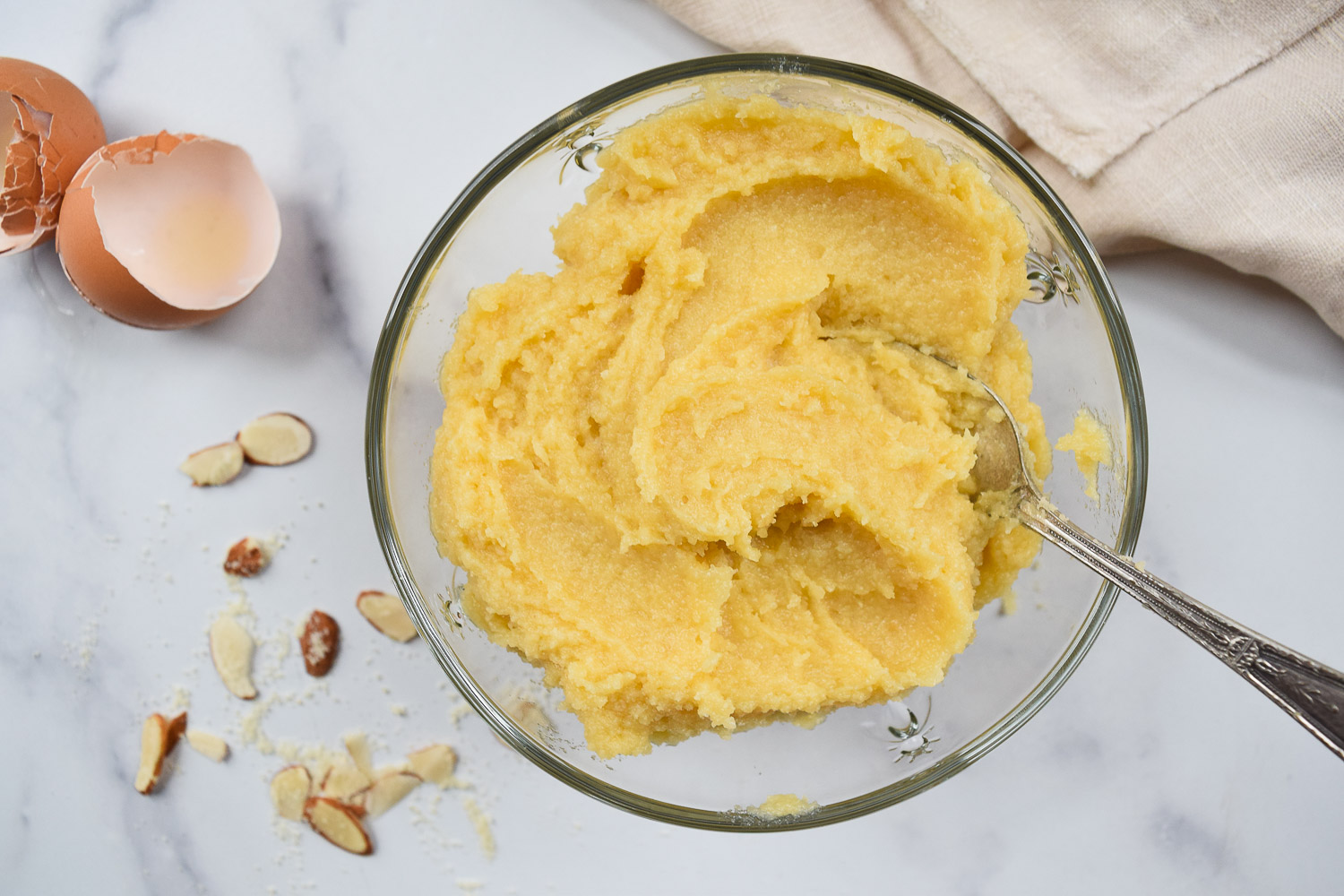 Homemade Frangipane Recipe (Almond Cream) - loaves & such